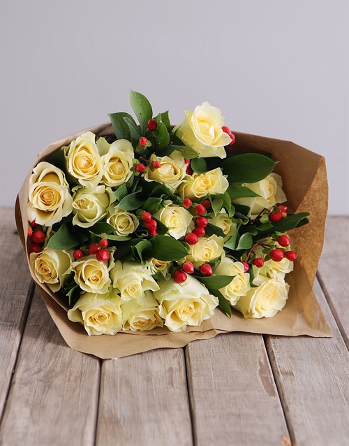 Cream Rose Elegant – 600Flora